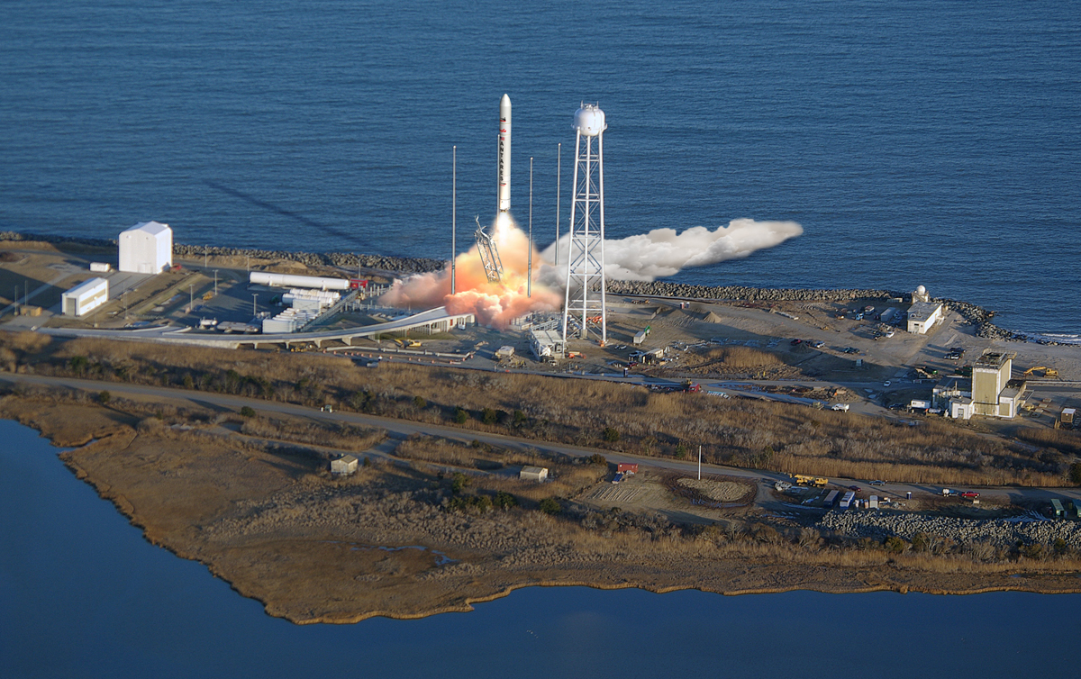 Gallery Orbital Sciences Cygnus Spaceship And Antares Rocket